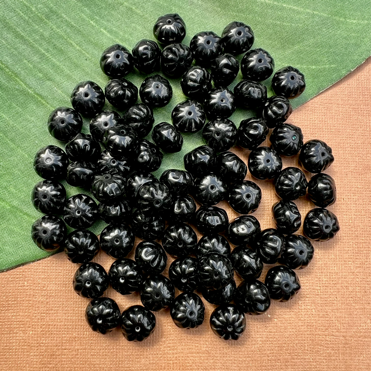 Black Etched Saucer Beads - 50 Pieces – Bead Goes On